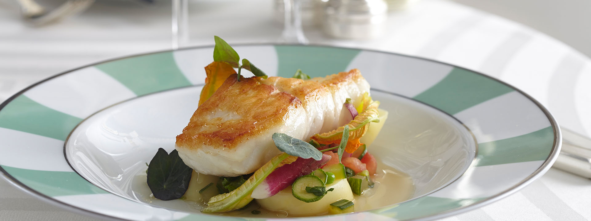 The Foyer & Reading Room: Afternoon Tea in Mayfair - Claridge's