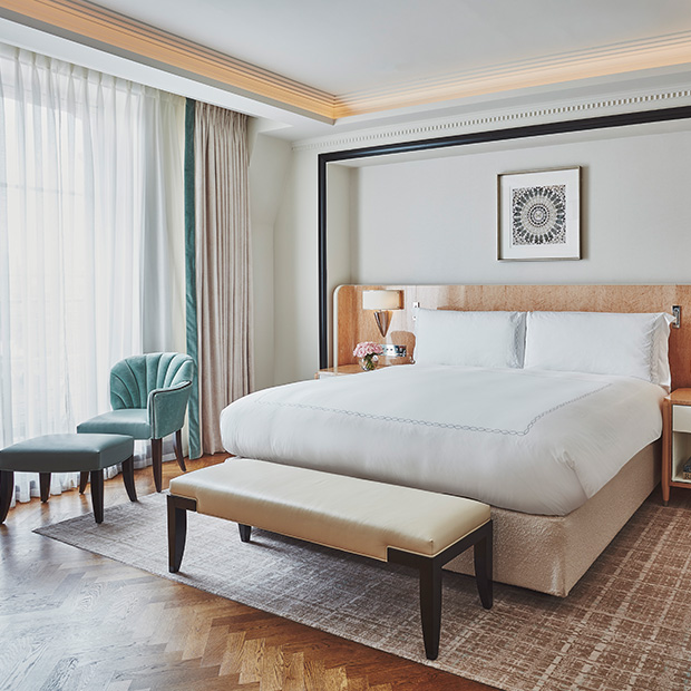 Claridge’s Suite: magnificent one-bedroom suite– Claridge’s