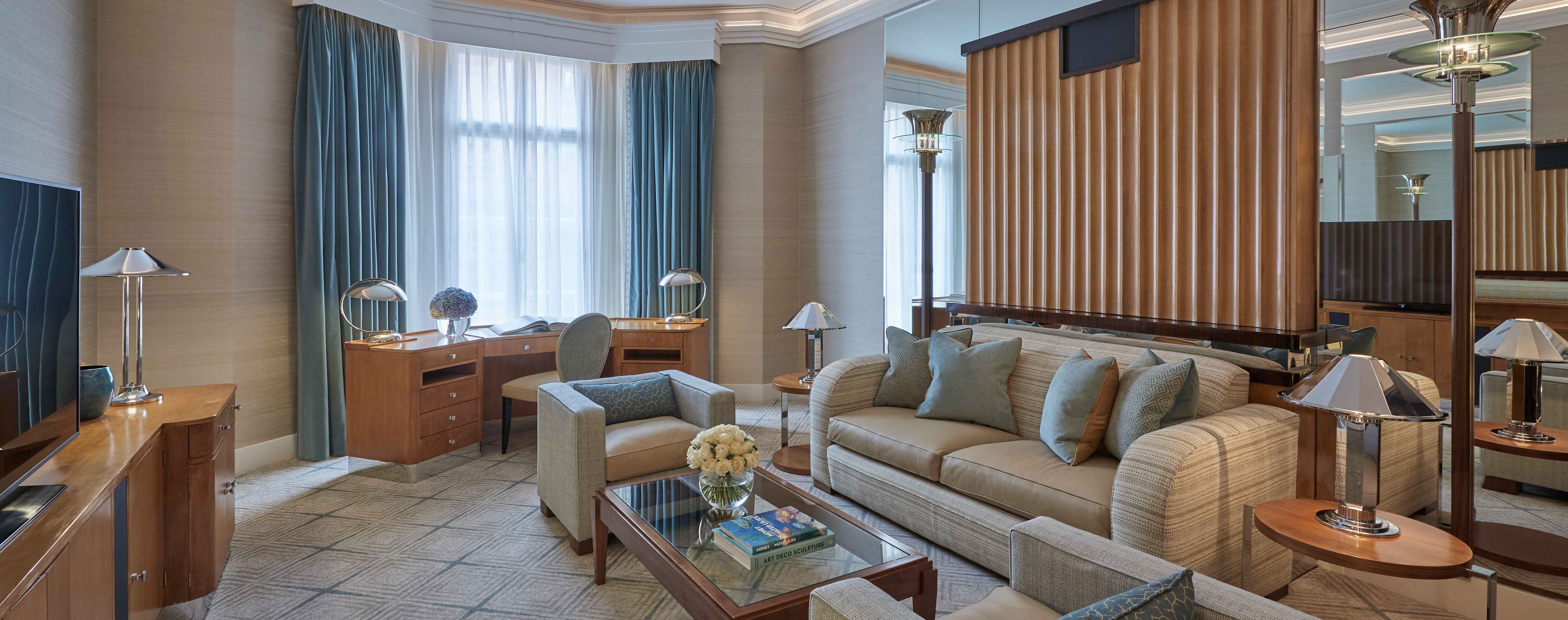 Mayfair Suite: One-Bedroom Suite, Art Deco - Claridge's